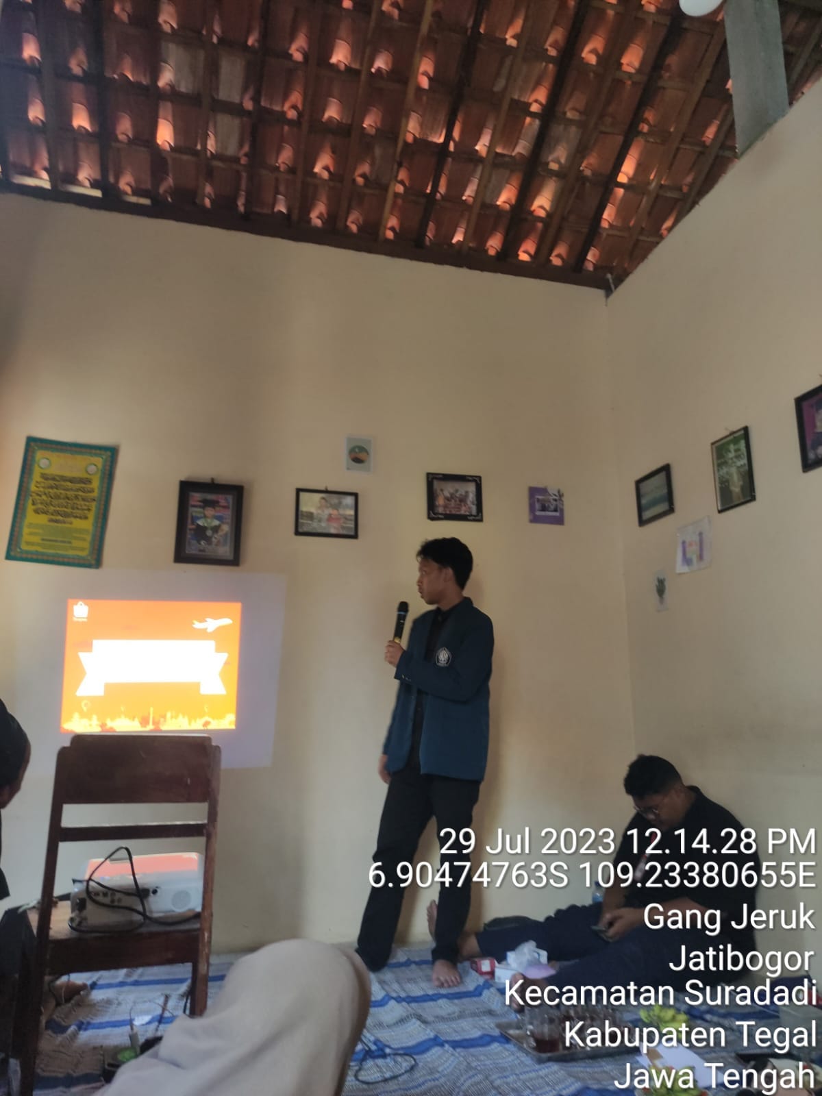 Cara mendaftarkan akun bisnis ke google maps Mahasiswa KKN TIM II UNDIP melakukan bimbingan UMKM ...