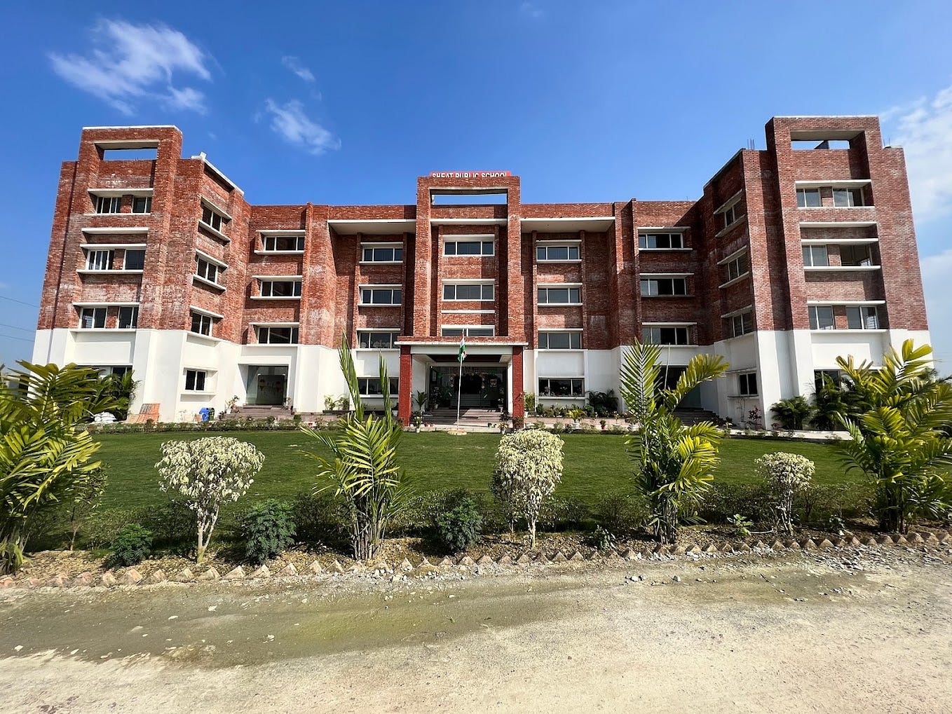 Best Hospital in Varanasi: Infinity Care Hospital | by Anis Sood | May ...