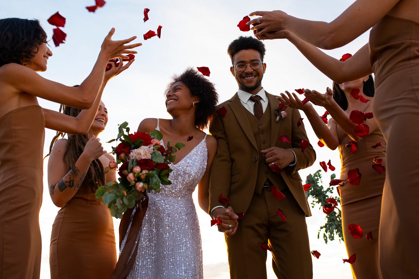 2024The Ultimate Guide: Wedding Trends In and Out for the Modern Couple ...