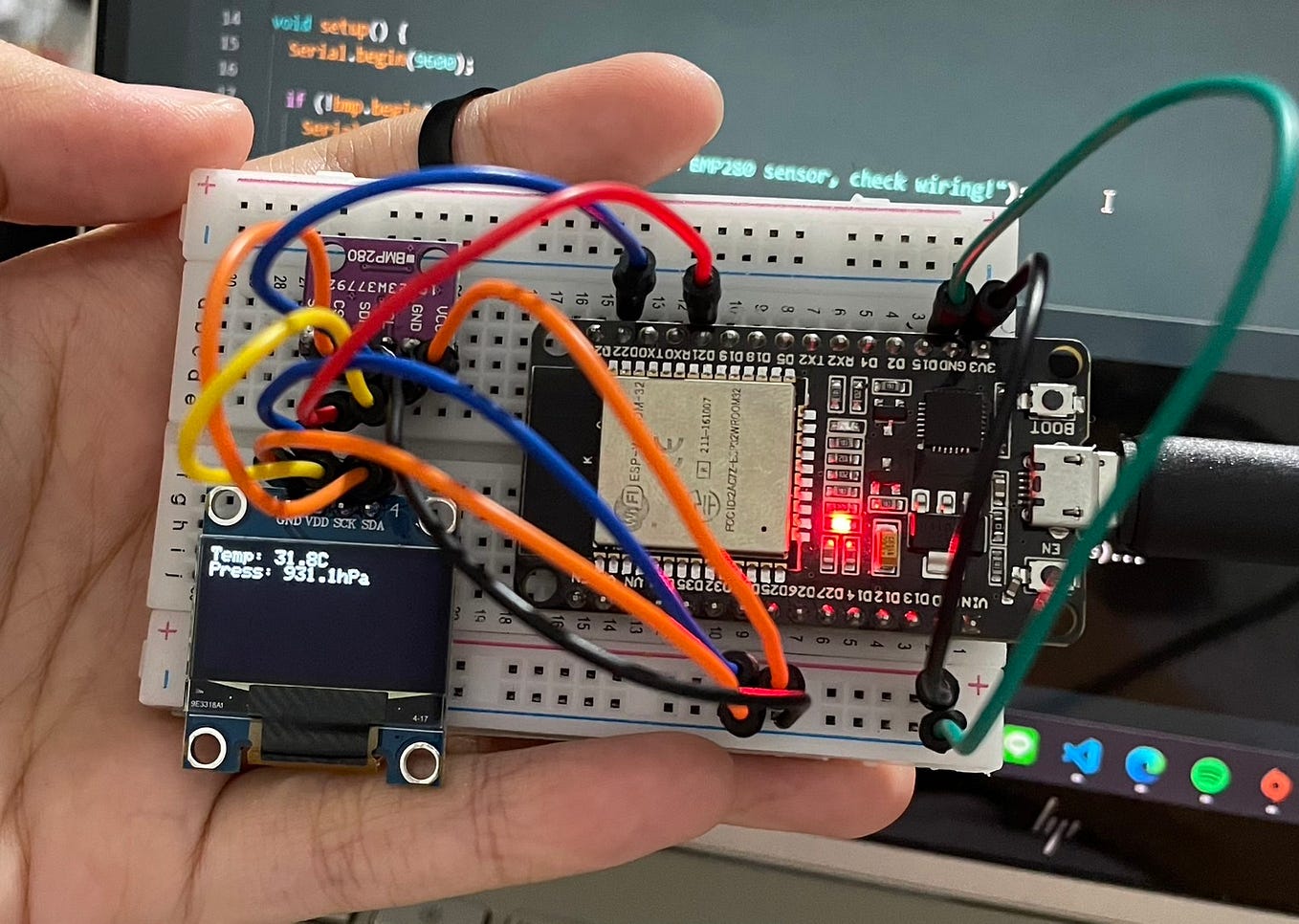 SISTEM EMBEDDED PROJECT 5: Internal Sensor (Hall Effect Sensor) | by Syasya umaira | Medium