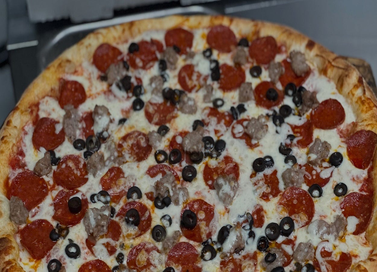 Why Mr Pizza Man is the Best Pizza Delivery in Richmond | by ...