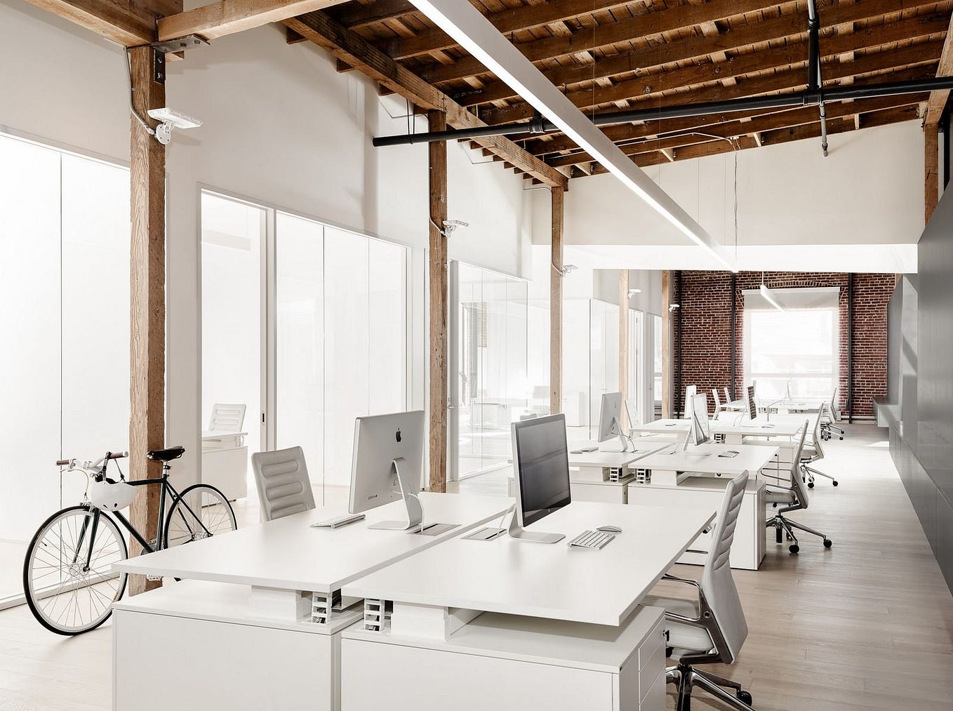 The Evolution and Importance of Office Furniture in Modern Workspaces | by A1 office furniture ...
