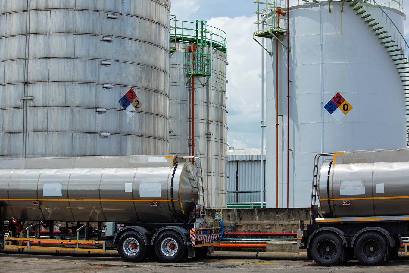 Ever wondered how AdBlue is produced? At TradeDorf, we utilize cutting ...