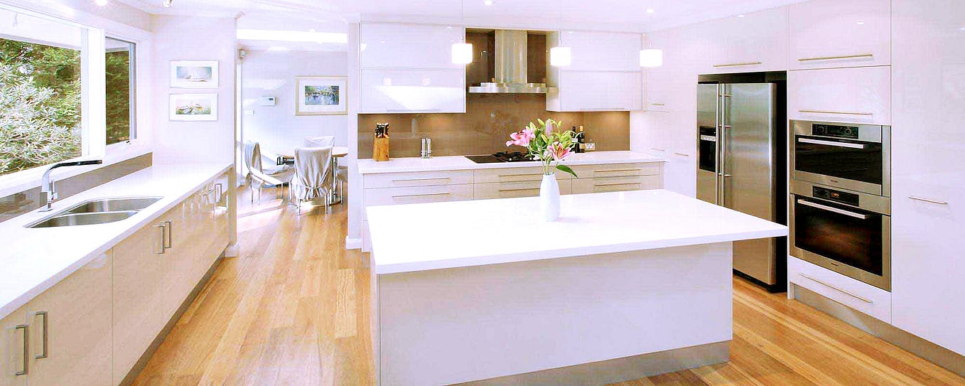 Best kitchen splashbacks ideas to revamp your old Kitchen | Decoglaze | by DecoGlaze™ | Medium