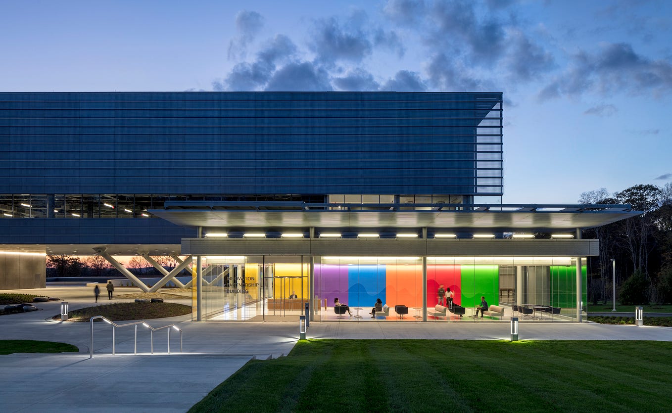 A Radical Mind. The genius of architect Walter Netsch | by SOM | Medium