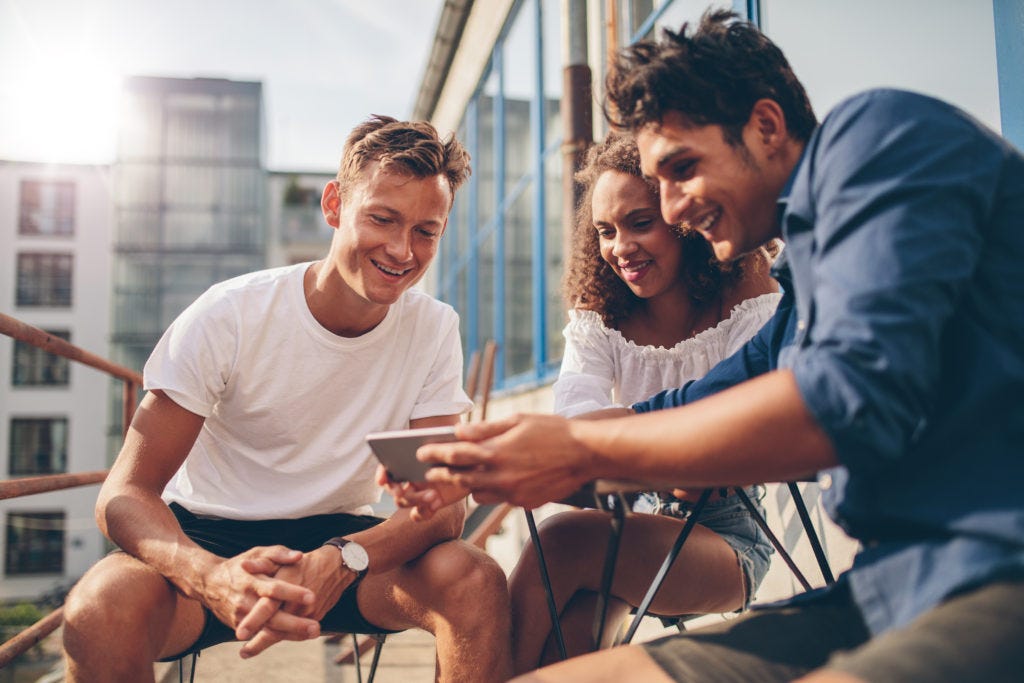 9 ways to target audience with high income on Facebook | by Herman ...