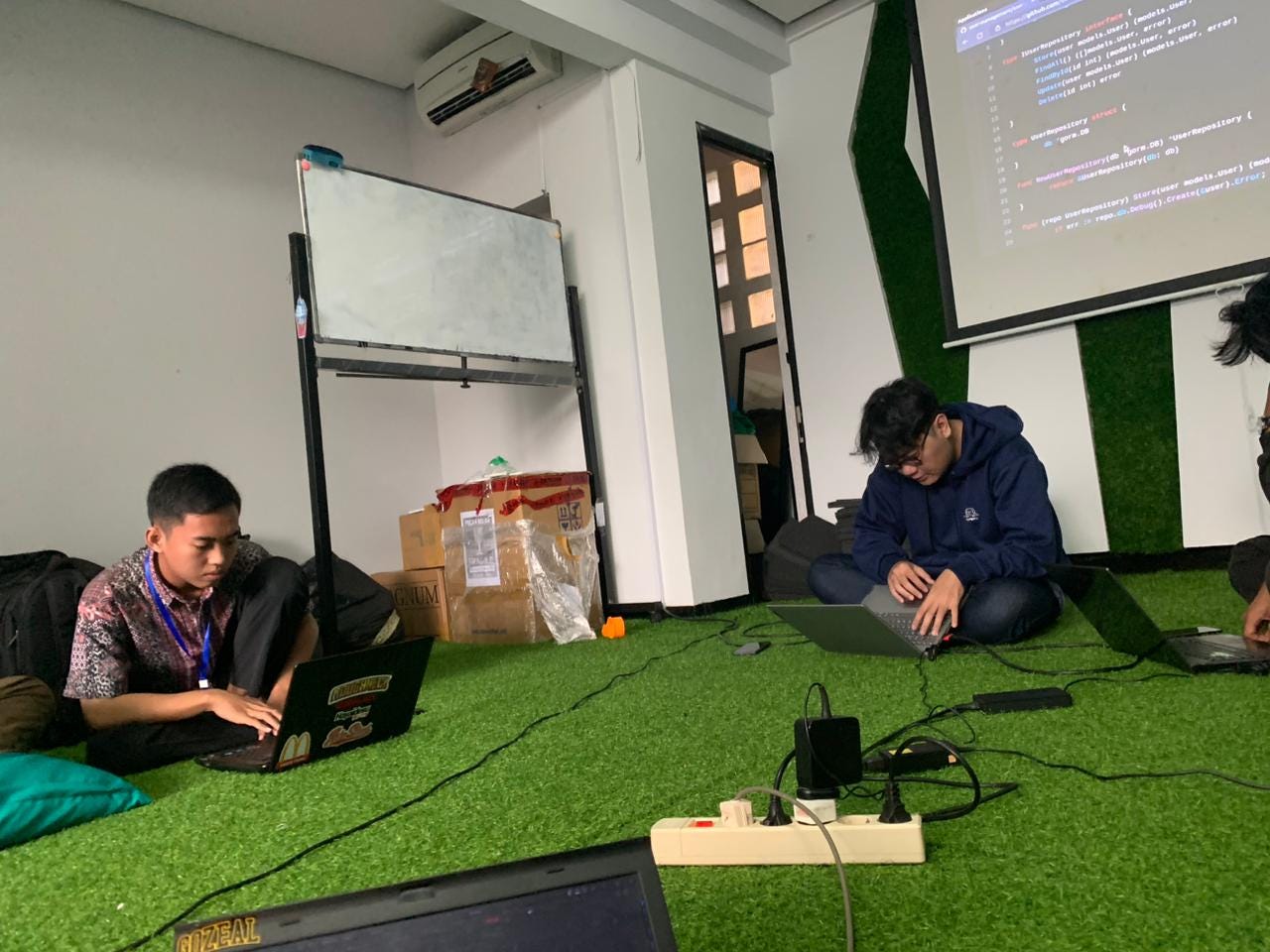Day-1 eFishery Academy Batch 2.1. Aqua-Developer | Software Engineer | by Fauzan Herdika Tubagus ...