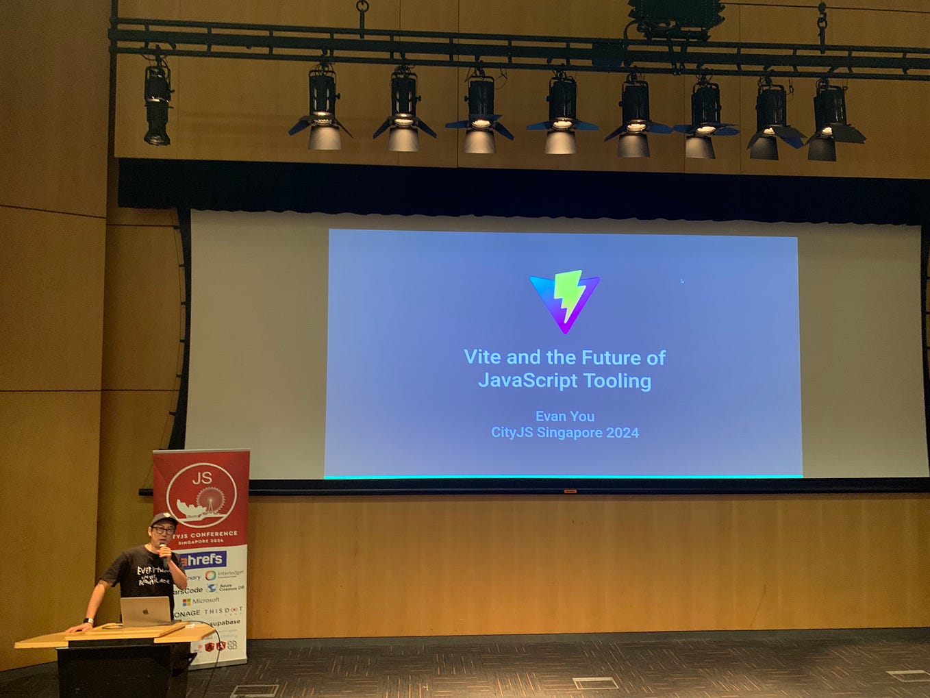 เมื่อเราไม่ได้เขียน Vue มา 1 ปี — Part I | by Runyasak Chaengnaimuang | odds.team | Medium