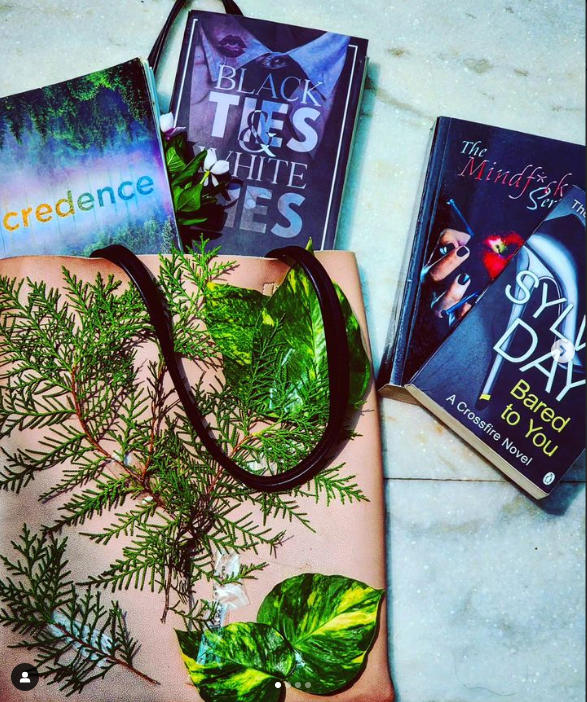 ARC REVIEW: BEST FRENEMIES BY MAX MONROE | by Warren Adams | Medium