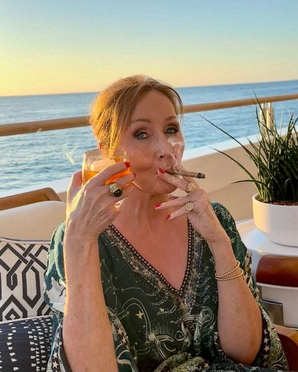 Ten DEEP Female Voices (with a list of ten deep video examples) | by Stephenie Magister ...