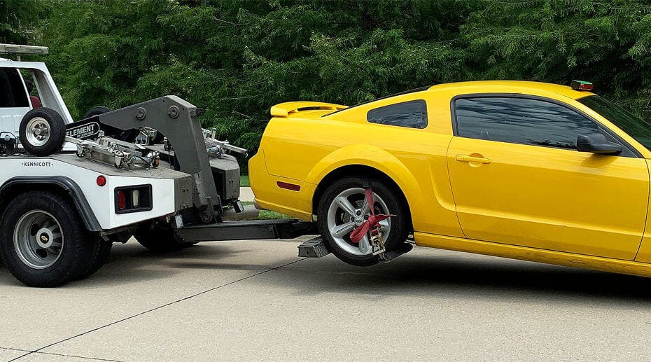 Towing Services in Abu Dhabi - Hammad Tariq - Medium
