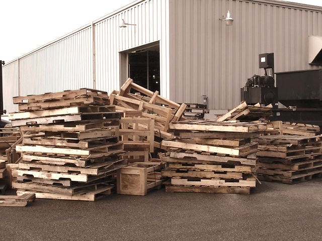 Custom Wood Pallets - CITY PALLET PROS - Medium