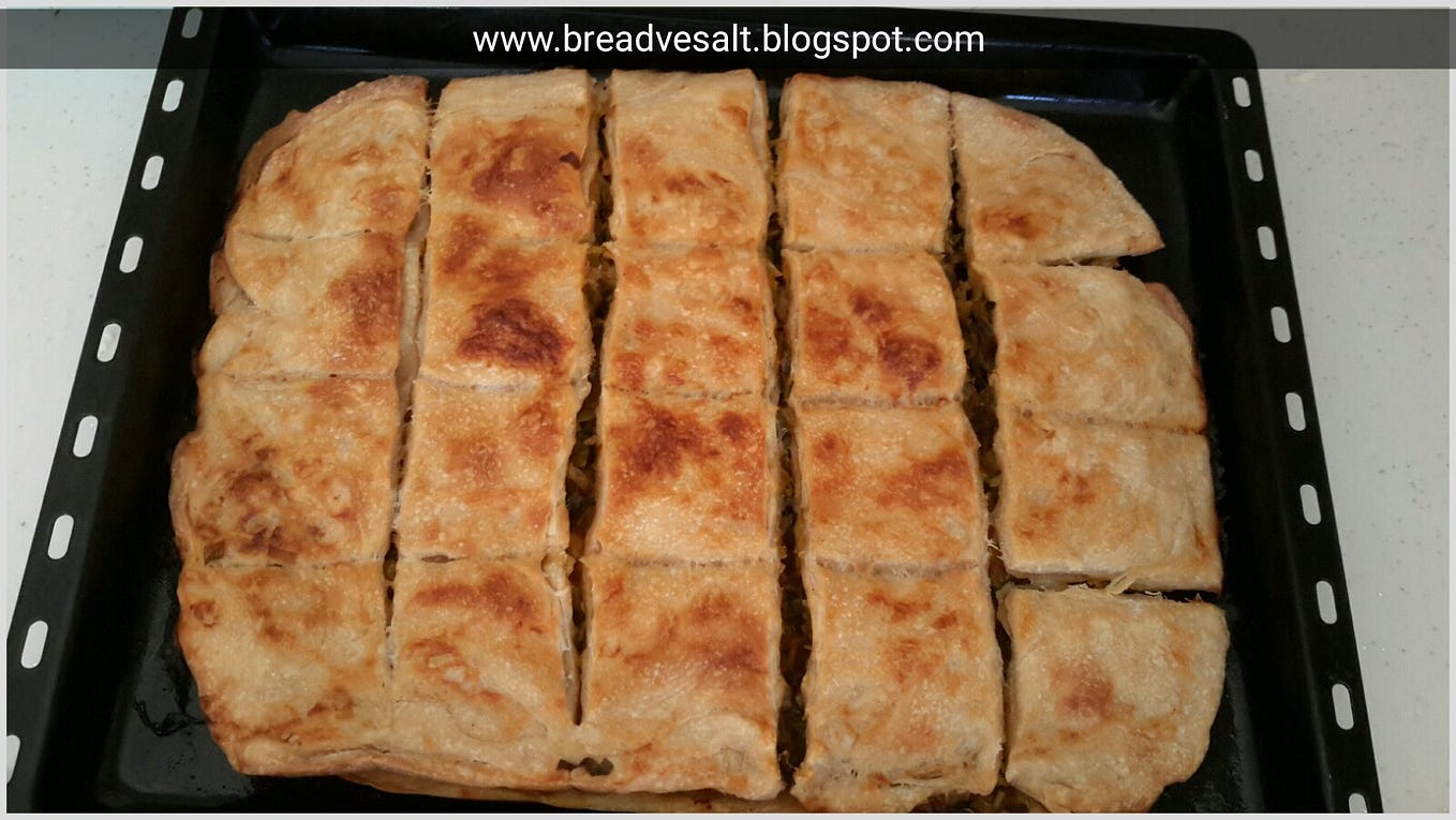 Chicken (Topkapi) Stuffed Dish. Turkish Style Chicken Topkapı (Piliç ...