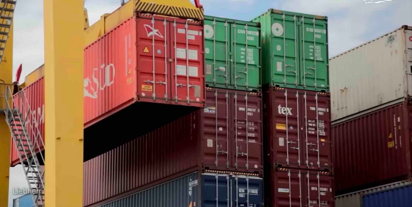 A Comprehensive Guide to Dependency Injection in .NET Core | by Howard Lin | Medium