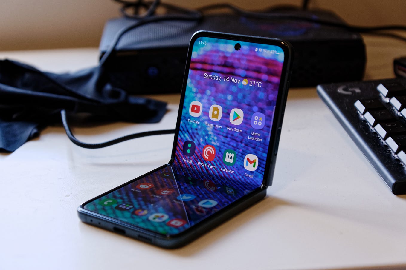 How do foldable screens work?. For almost as long as digital displays ...