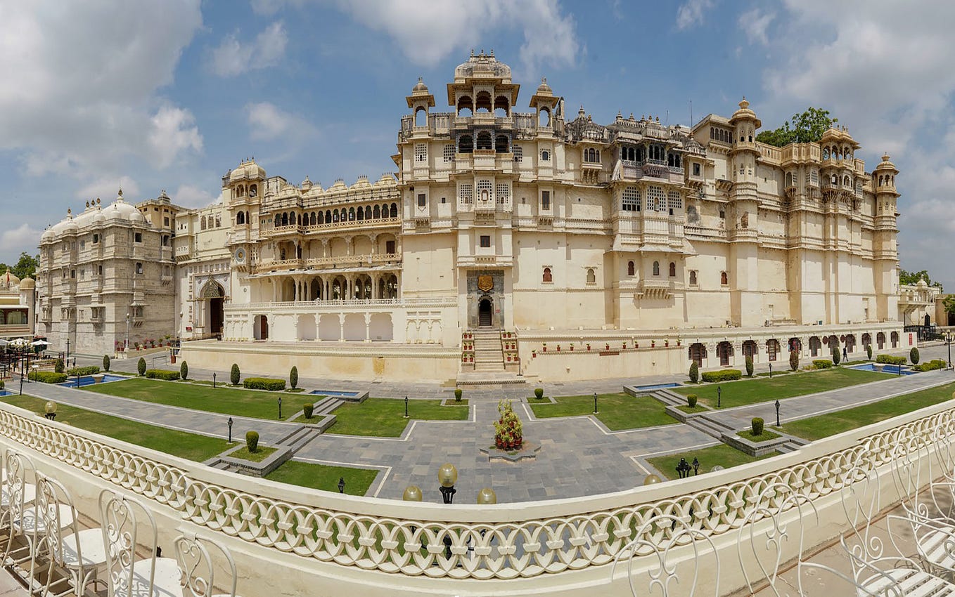 Explore Udaipur’s Famous Palaces and Lakes in One Day | by Kalyan tours ...