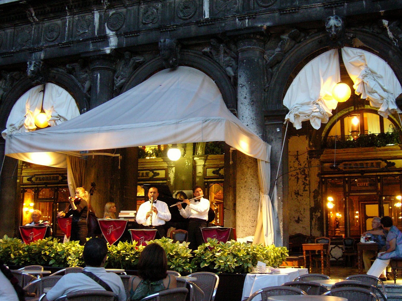 Life in Italy: How Italians Eat and Enjoy Their Meals Every Day | by ...