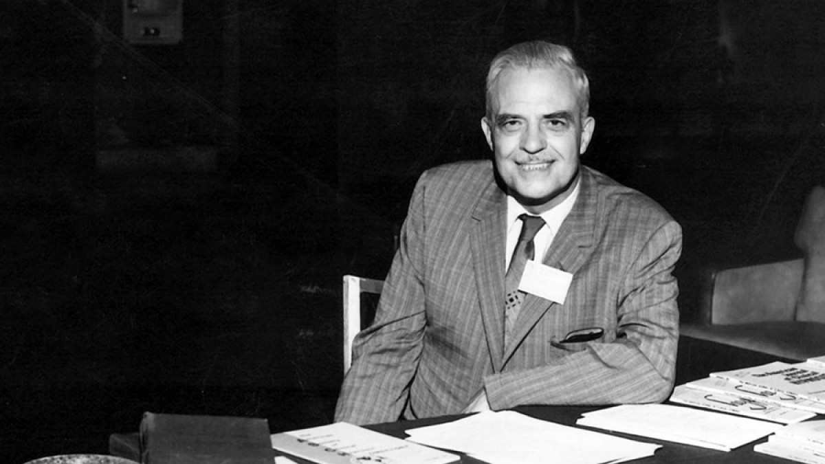 Milton Erickson y el uso de la metáfora | by Maria Romero ...