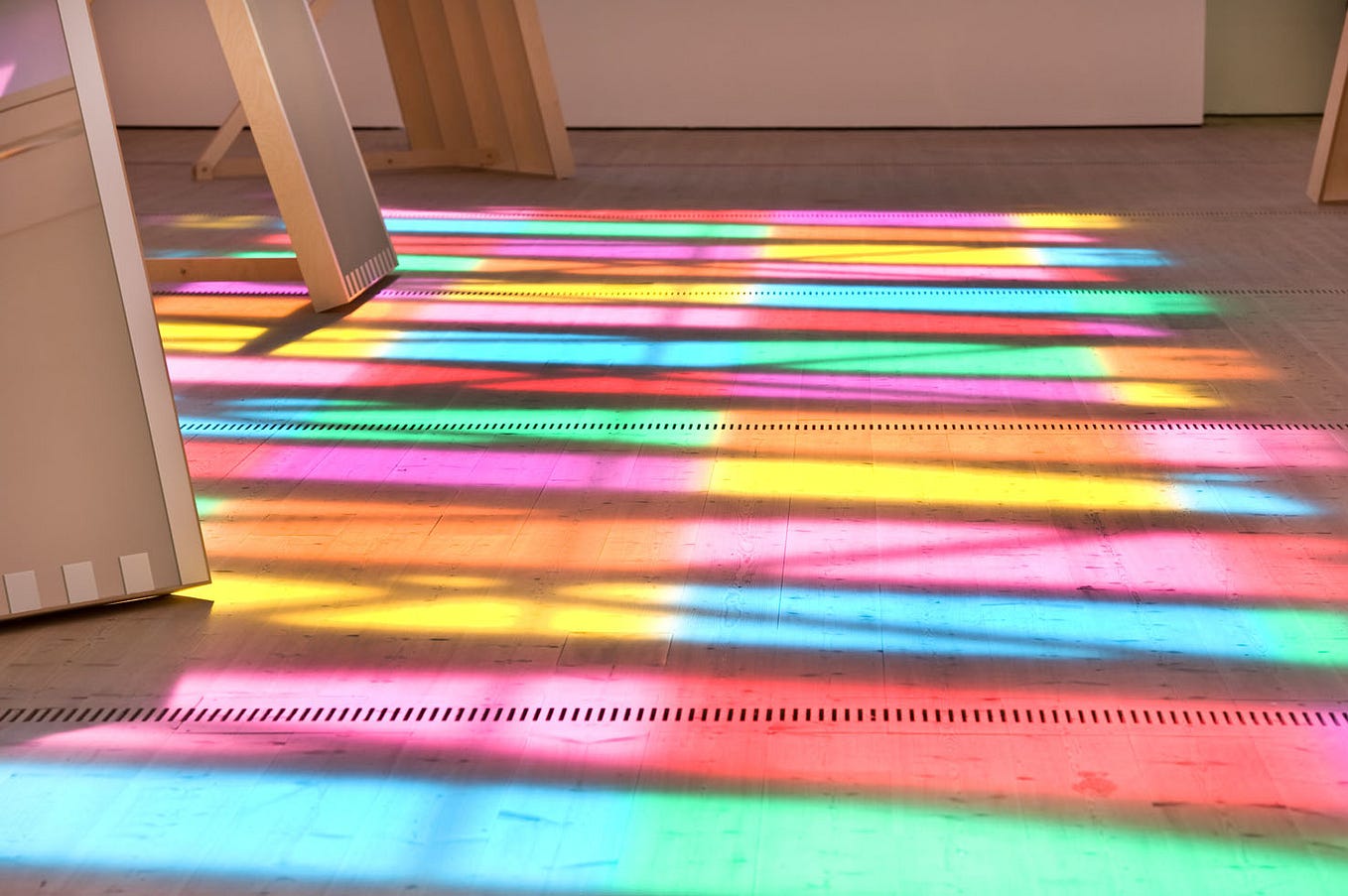 Code is more than just beautiful. An essay on limits, movement, bodily ...