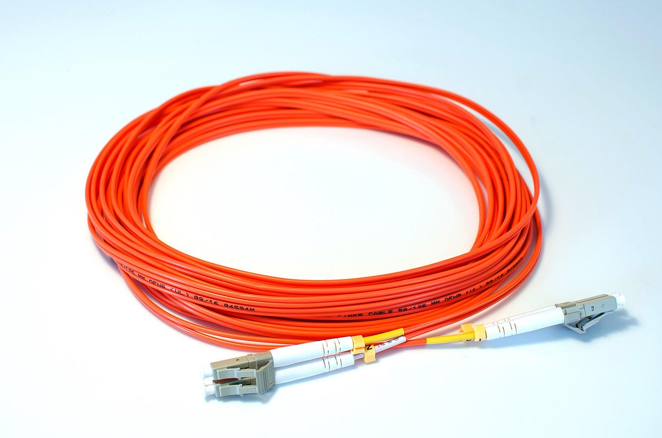 Understanding the Key Benefits of Using Multimode Optical Fiber Cables ...