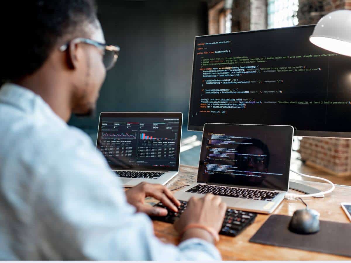 How to Make a Simple Platformer Game in Python | by Ismaelk | Medium