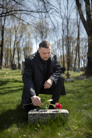 How Does a Professional Wedding and Humanist Funeral Celebrant Work in ...