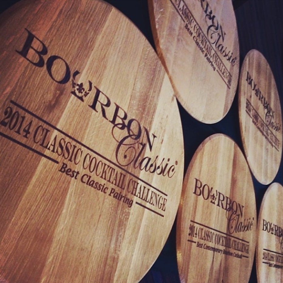 How to Grow a LinkedIn Network. 10 Basic Tips | by Christen Gates | Medium