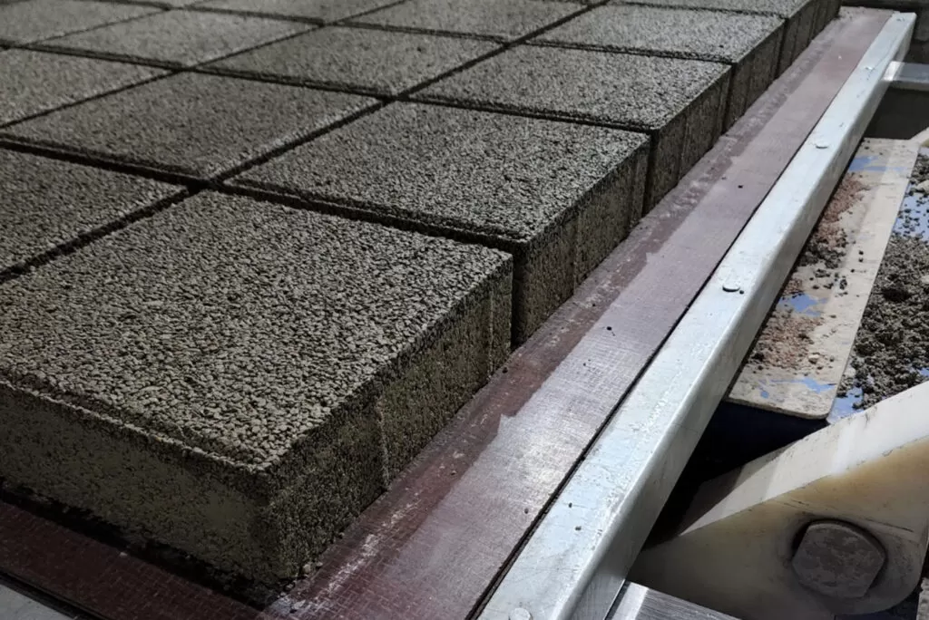The Essential Guide to Pallets for Concrete Block Machines | by RHINO ...