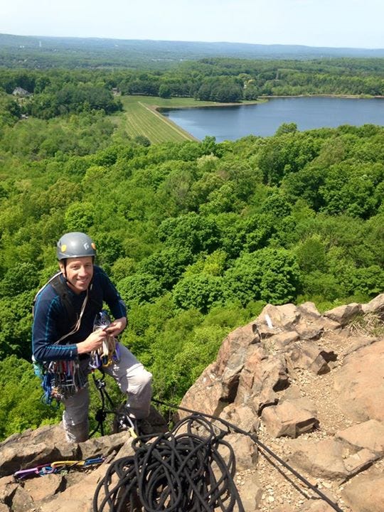 Mock leading. So you’ve been climbing for some… | by Kenneth Hamel | Medium