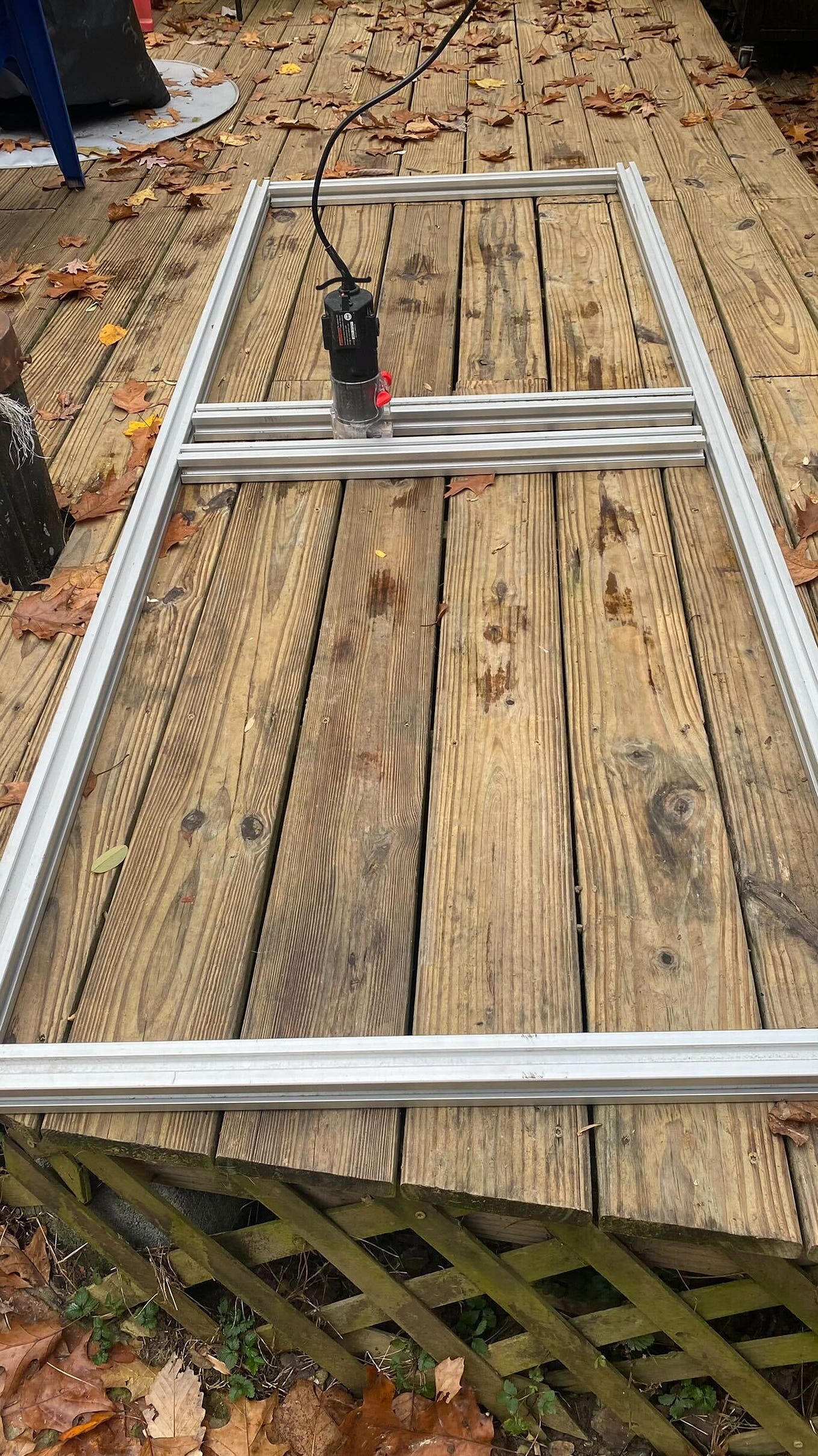 I made a Solar Powered Bass/Jon Boat for under a thousand bucks, heres ...