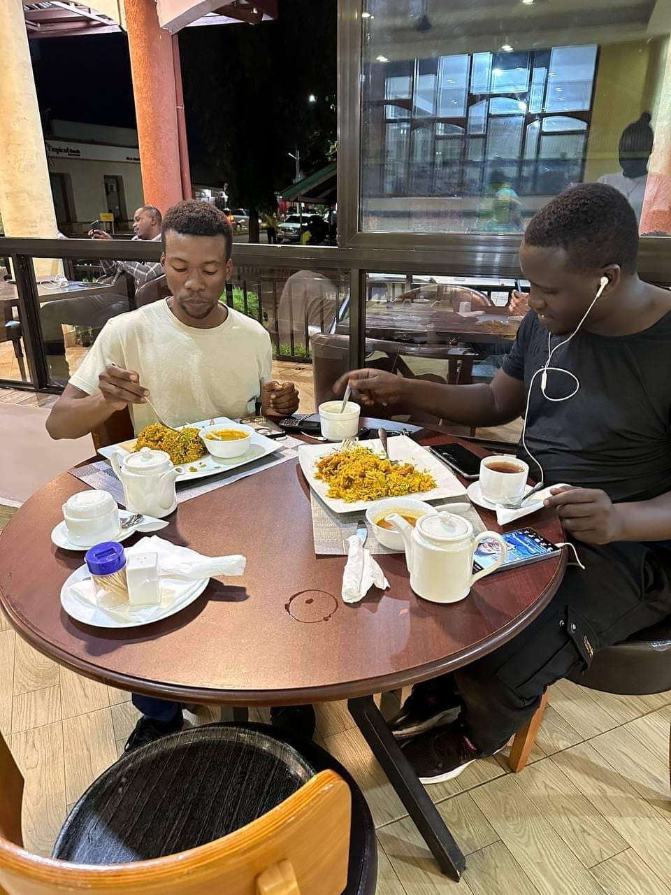 Hahhaah - Star World Wonder - Medium