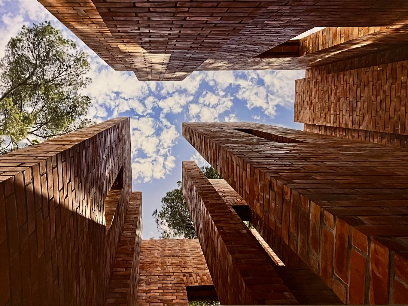 Exploring the Visual Representation of Chinatown in the Face of ...