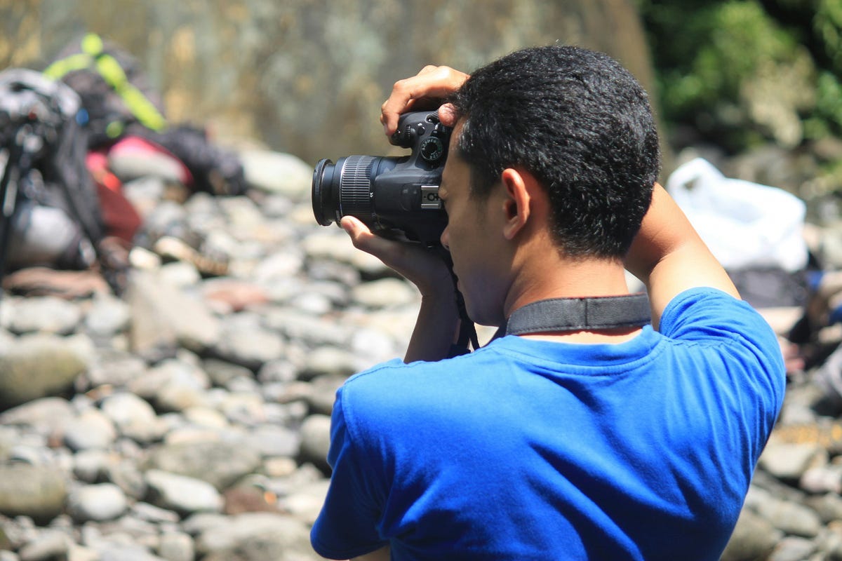 Best Mid-Range Canon Camera. The Goldilocks Gem: Why the Canon EOS ...
