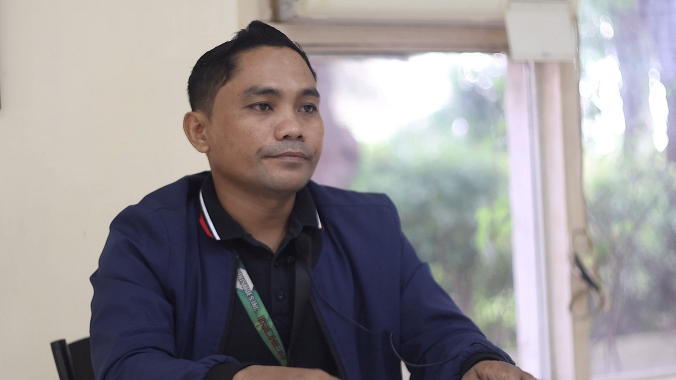 Caught in the Gap: The Wage Struggles of Filipino Workers | by Kent ...
