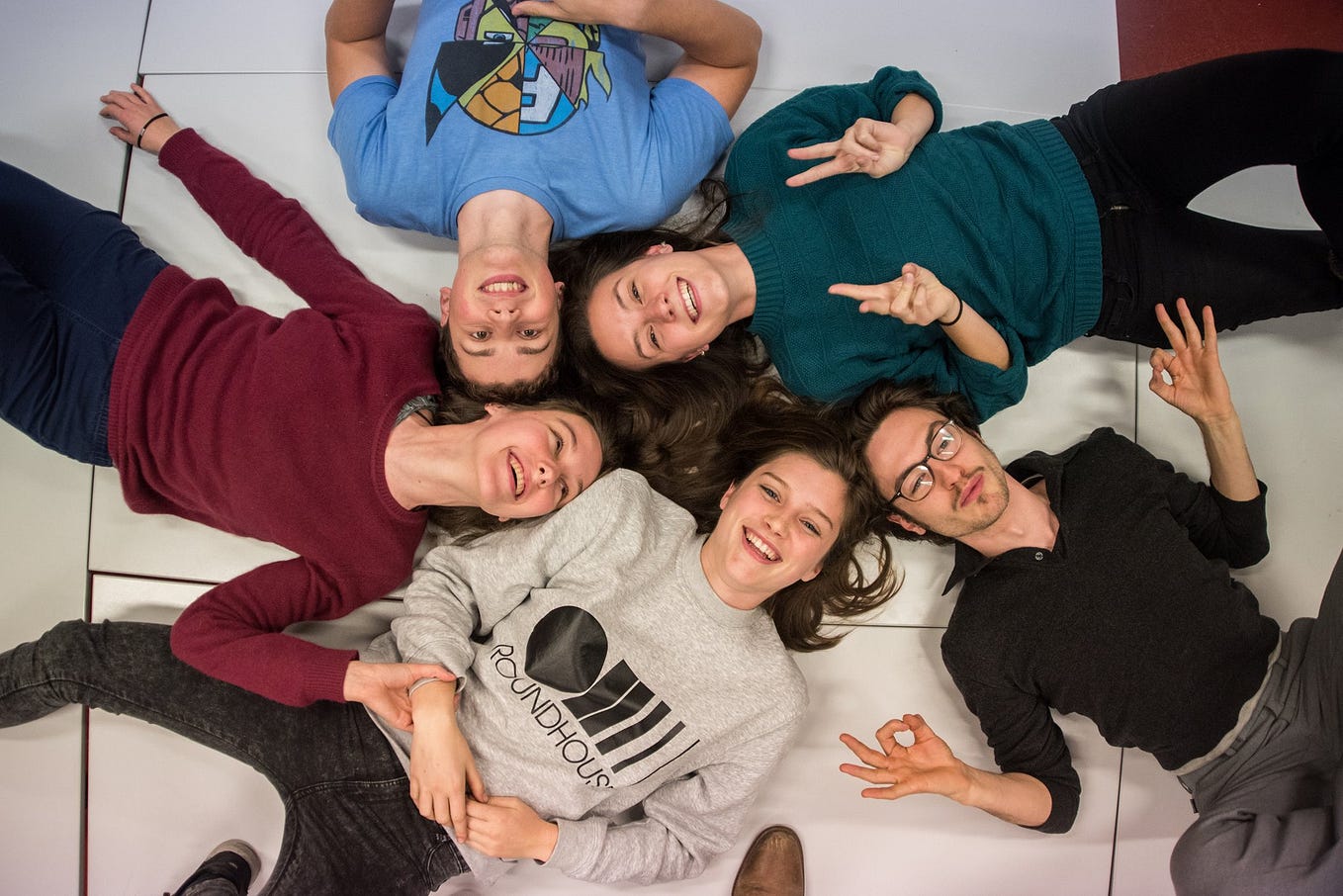 De stem van de klimaatgeneratie. Drie jongeren met één missie. Het zijn ...