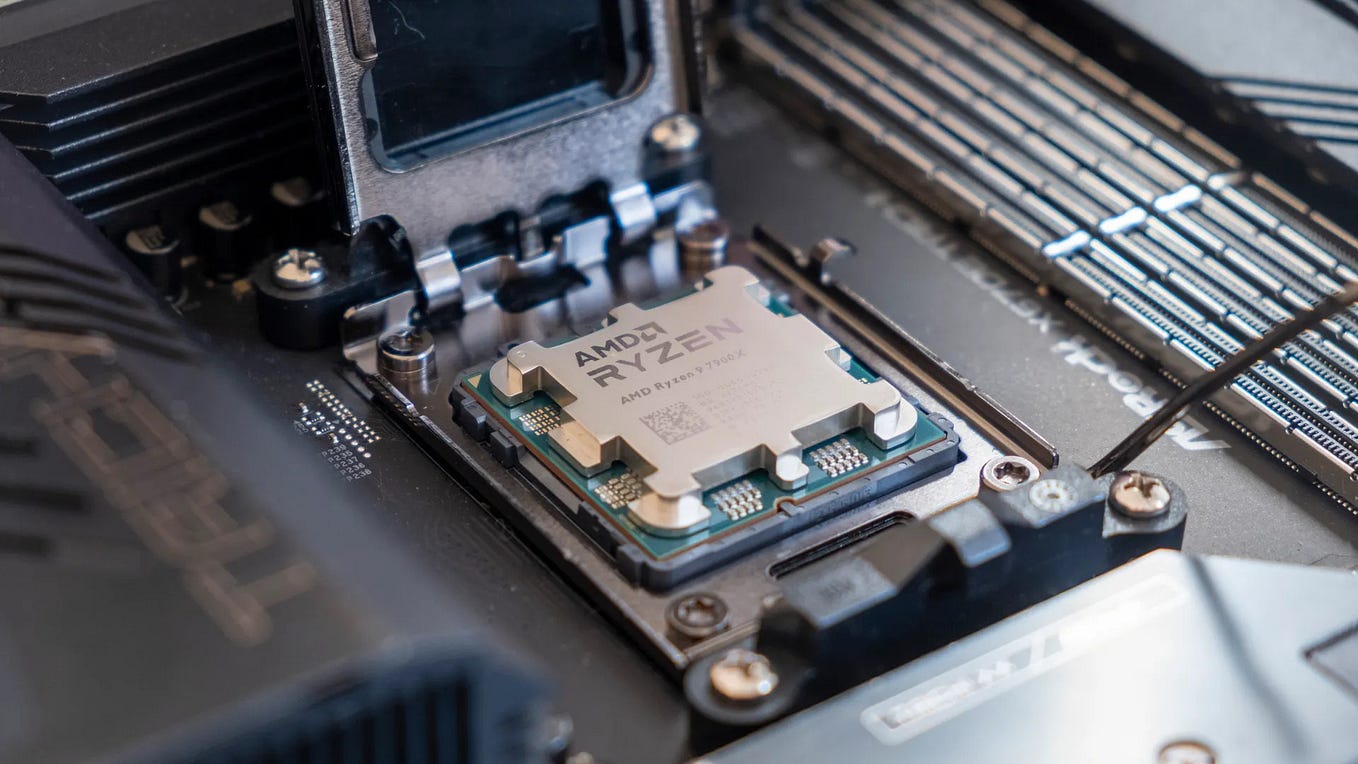 Understanding the NVIDIA H100 Tensor Core GPU: Specifications ...