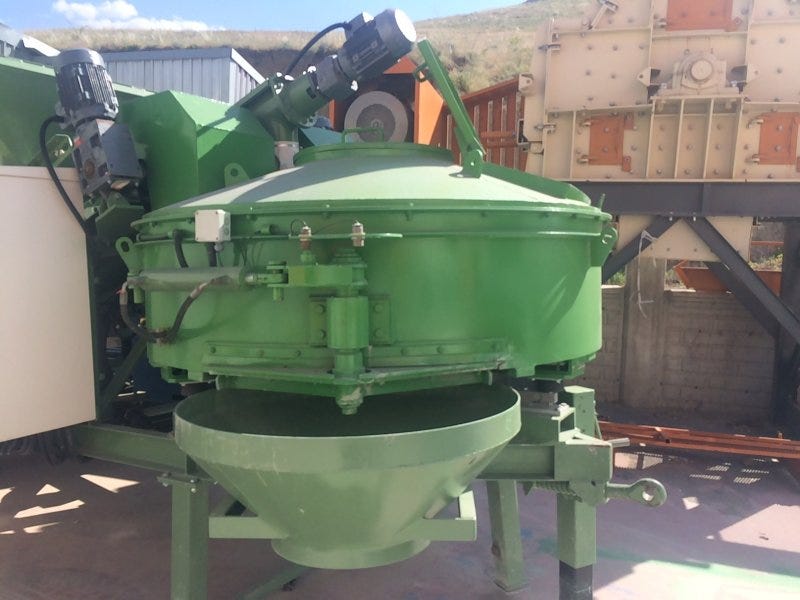 Single Shaft Mixer — Hawk Plant - Hawk Plant - Concrete Batching Plant ...