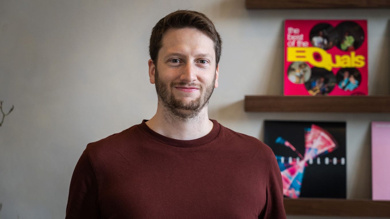 Wizz: the new GenZ social-app trend | by Alison Fourlégnie | Voodoo ...