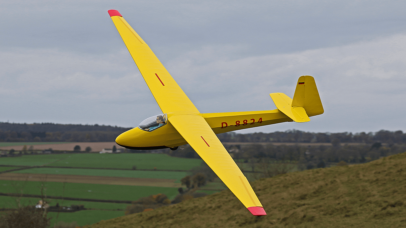 The Kirby Gull. Fred Slingsby’s gorgeous gull-wing at… | by Chris ...