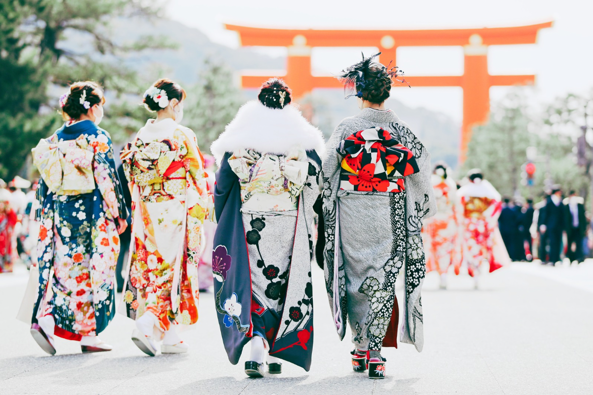 Housecleaning and Shinto: Japan’s Year-End “Osoji” Was a Mission to ...