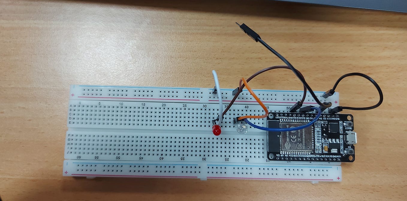 ESP32 Project#4 External sensor. Halooooo, kembali bersama dengan aku… | by Regan Adiesta | Medium