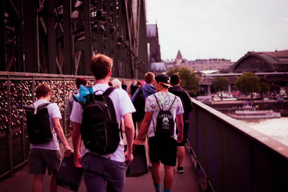 How Being Short as a Man Can Affect Your Self-Esteem — and What You Can ...