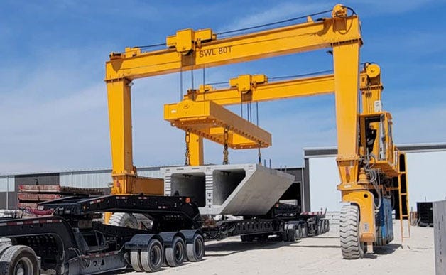 Basic Practices in Straddle Carrier Training | by Huadelift | Jul, 2024 ...