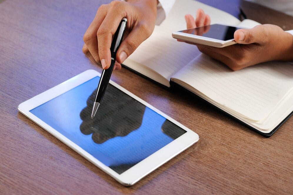 The Insurance Industry’s: Comprehensive Guide to Electronic Signature ...