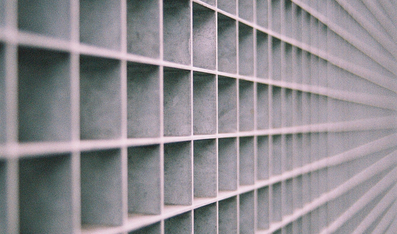 A Step-by-Step Guide to Implementing Pagination in PostgreSQL | by Jaume Puig | Medium