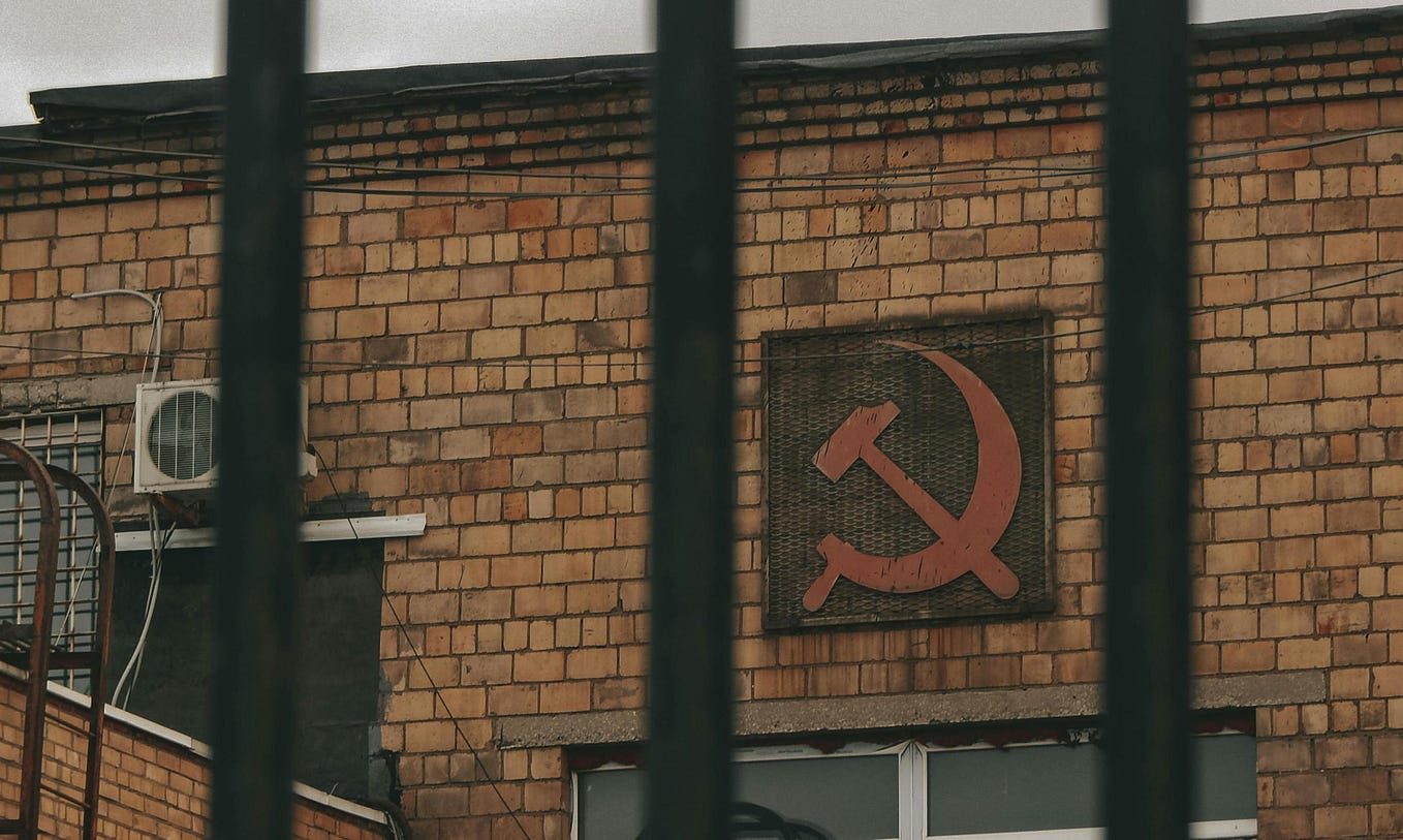 Jacques Derrida’s Specters of Marx and Hauntology | deterritorialization