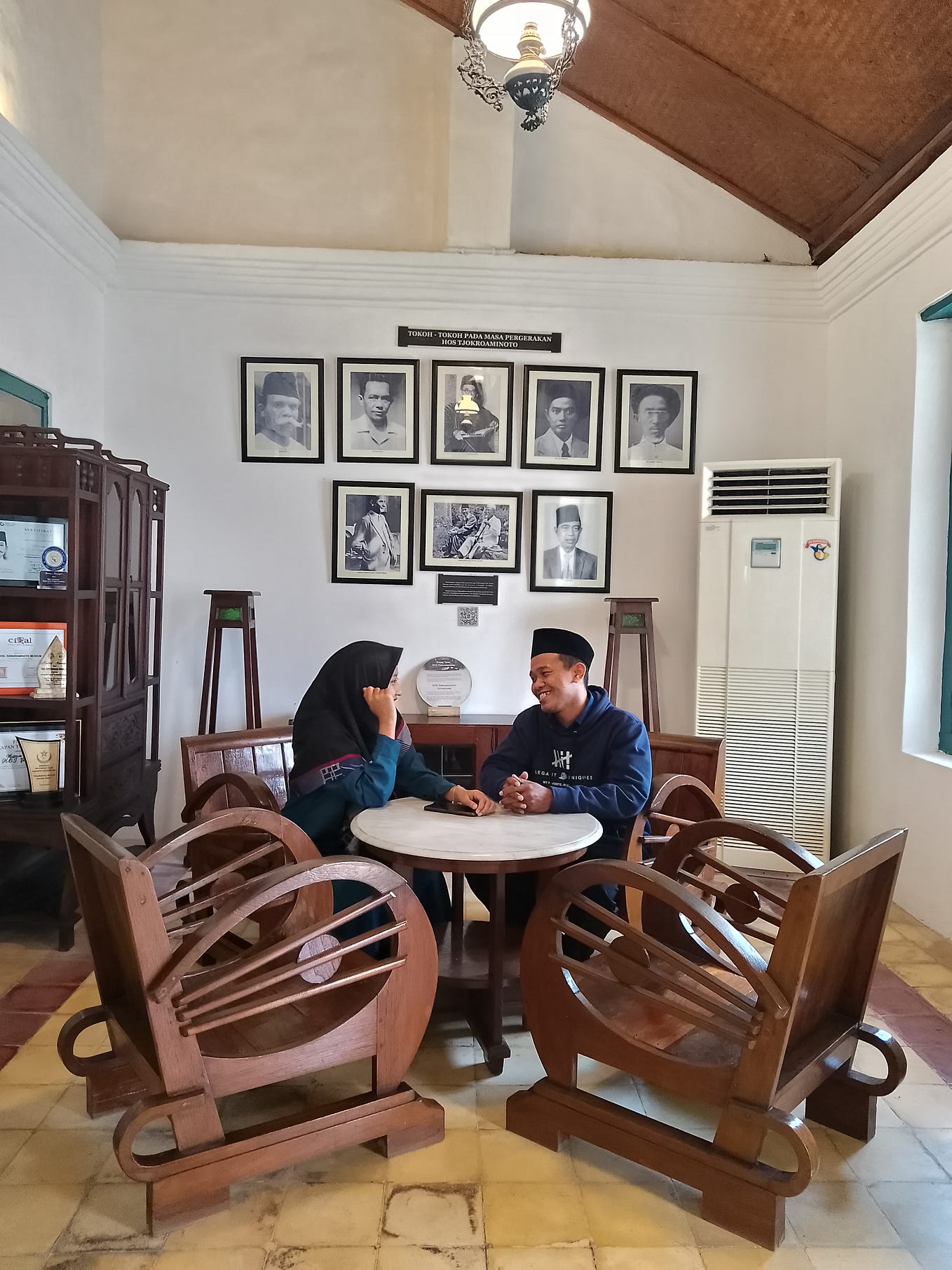 Sungkeman. Momen yang dinanti sekaligus… | by Ah. Syahrul Ansori ...