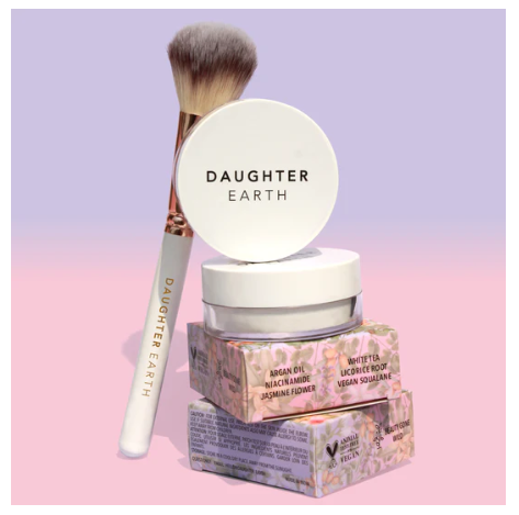 Best Makeup Kit | Daughter Earth | by Daughterearth | Sep, 2023 | Medium