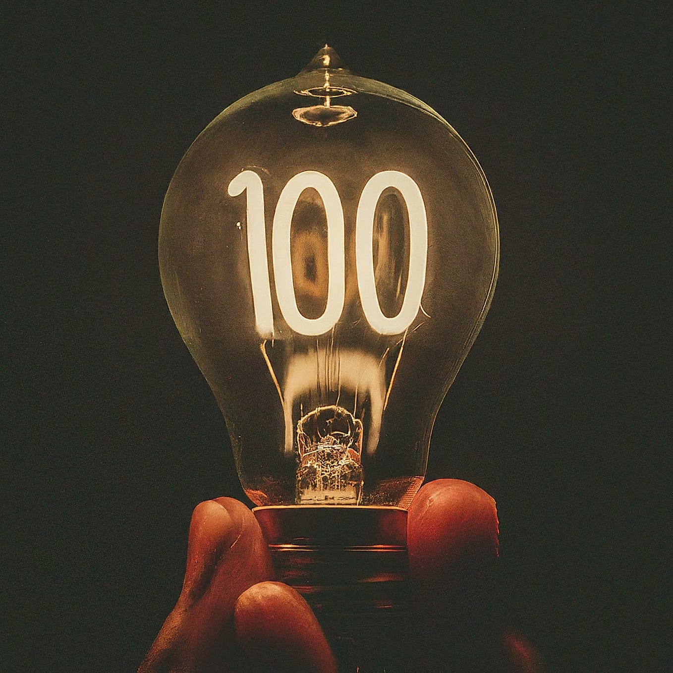 DECODING INSTAGRAM: A Journey into its Evolution and Impact on Modern ...