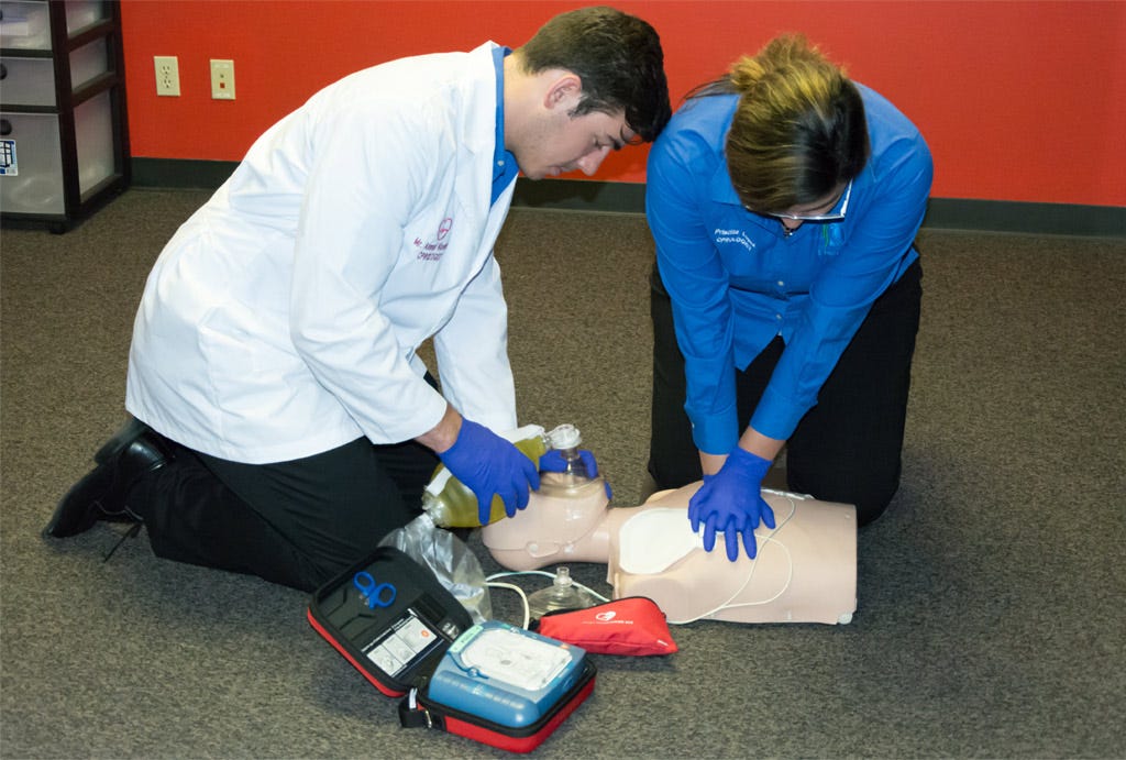 5 Compelling Reasons to Enroll in First Aid Courses [2024] | by First ...